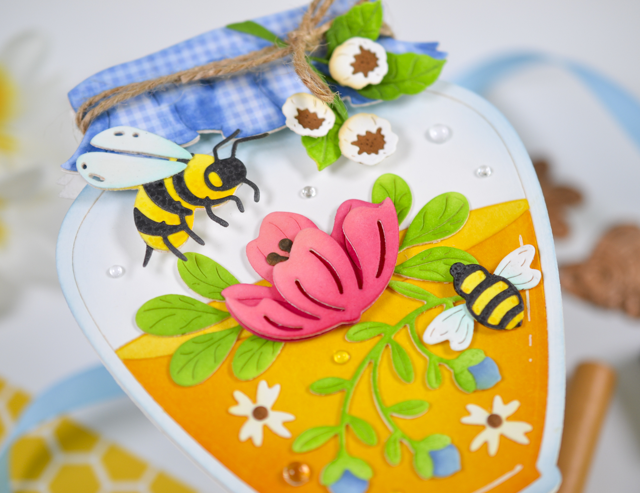 Spellbinders Large Die of the Month January 2024 A Honey Bee Jar-Shaped ...
